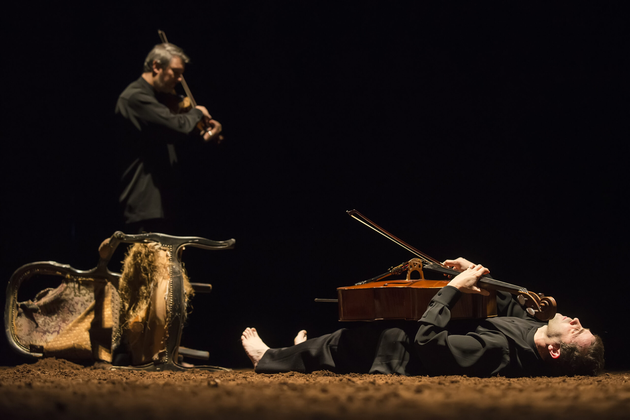 Requiem(s) – Théâtre de Lorient